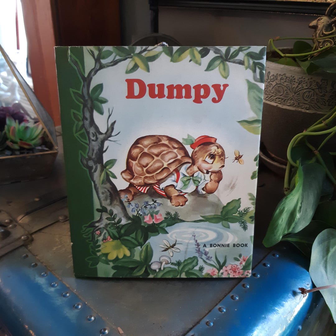 1947 Dumpy Hardcover With Dustjacket/ A Bonnie Book John Martin's House ...