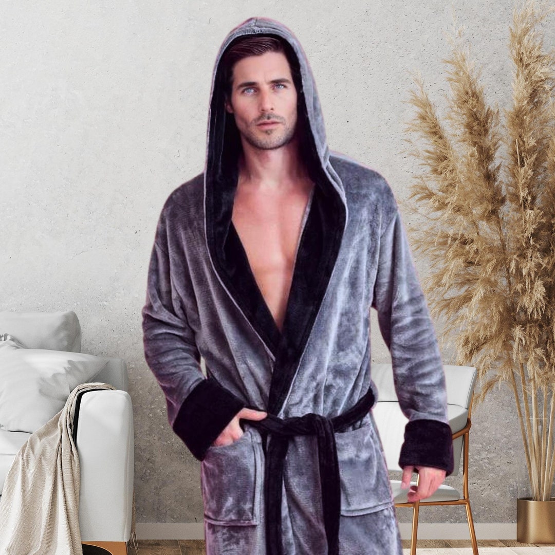 Custom Men's Plush Hooded Bath Robe, Monogrammed Gift for Groomsmen ...