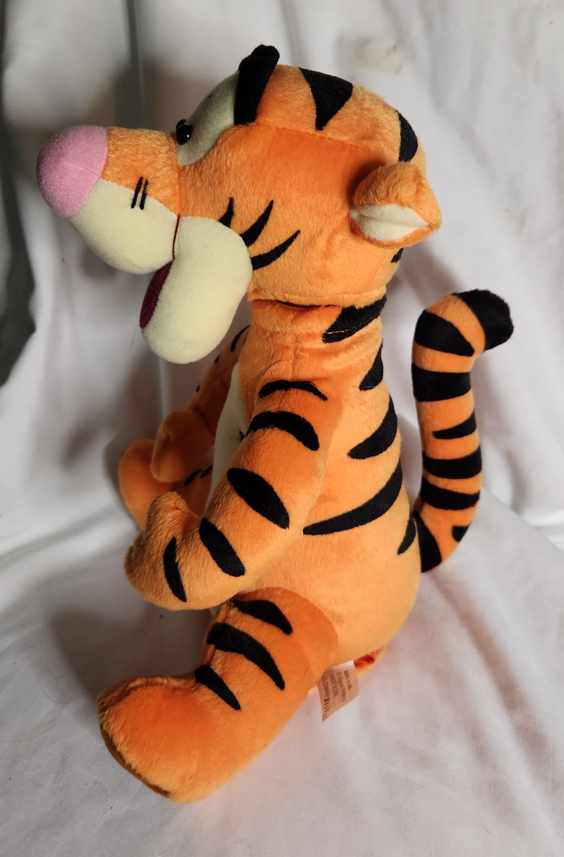 Disney Vintage Plush Tigger Talking Chat Pal 11 Animated Winnie the ...