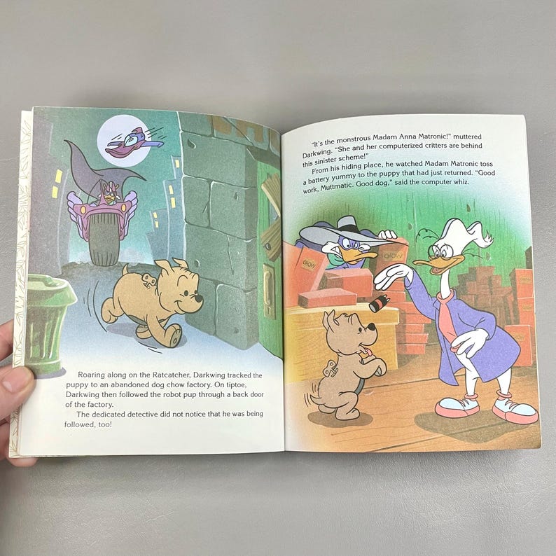 Vintage 1992 Darkwing Duck Little Golden Book: the Silly Canine Caper ...