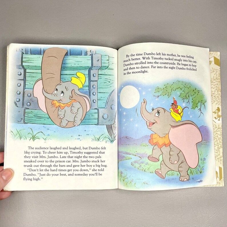 Vintage 1988 Dumbo Little Golden Book: Walt Disney's Hardcover - Etsy