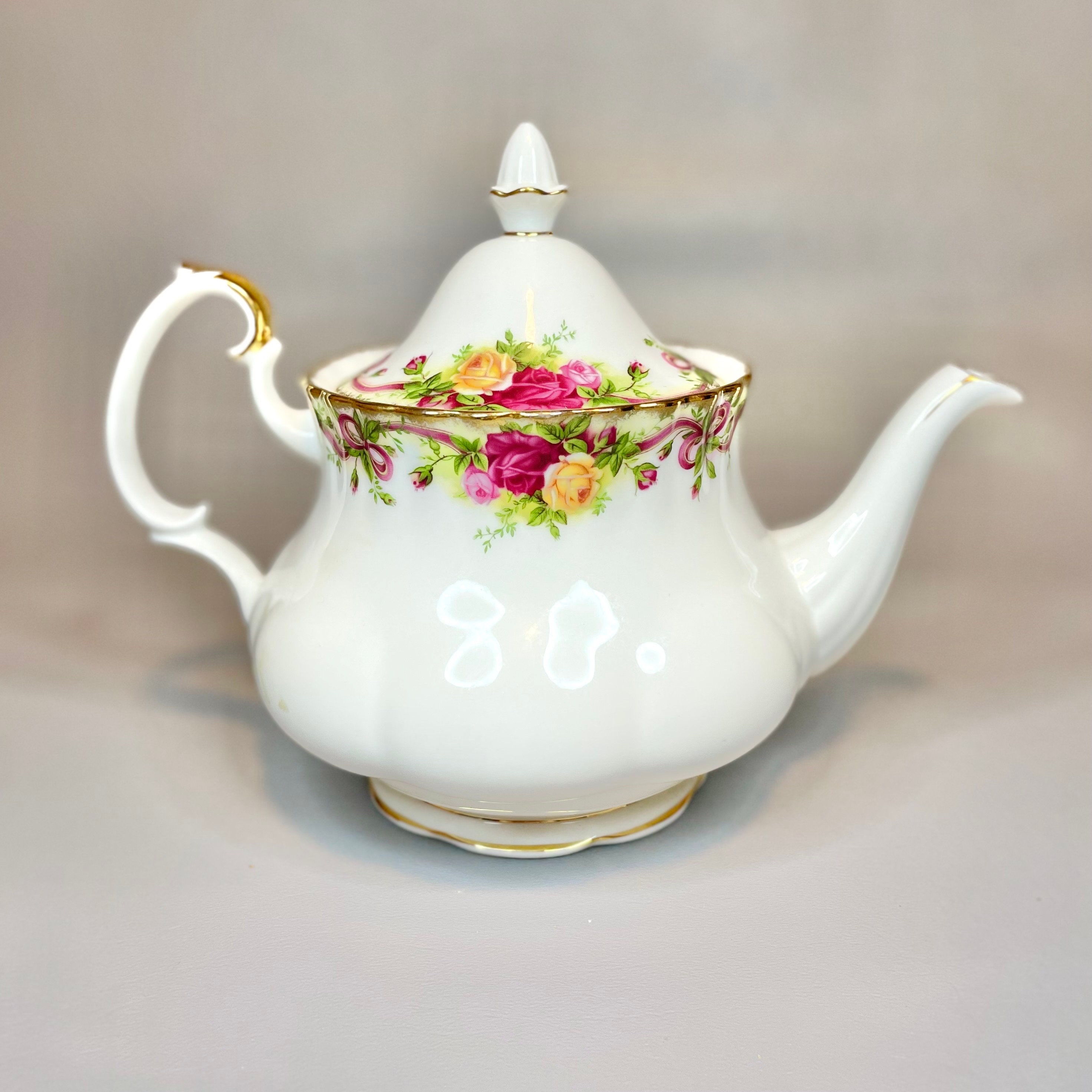 Vintage Royal Albert Roses Teapot, Old Country Roses Pattern on White ...