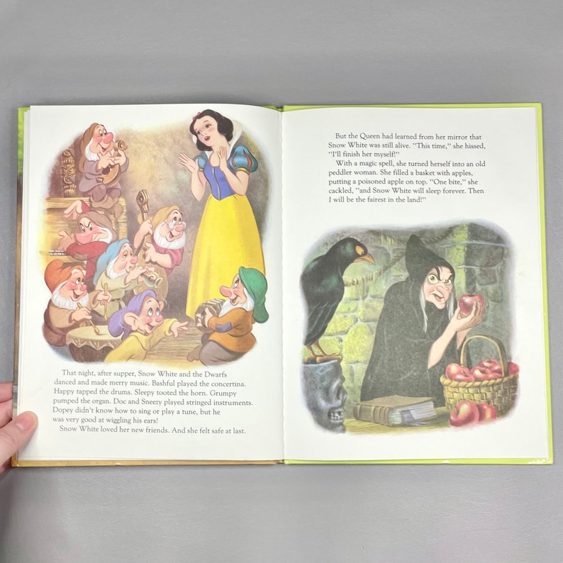 Vintage 1984 Snow White Book: Walt Disney's Classic Hardcover - Etsy
