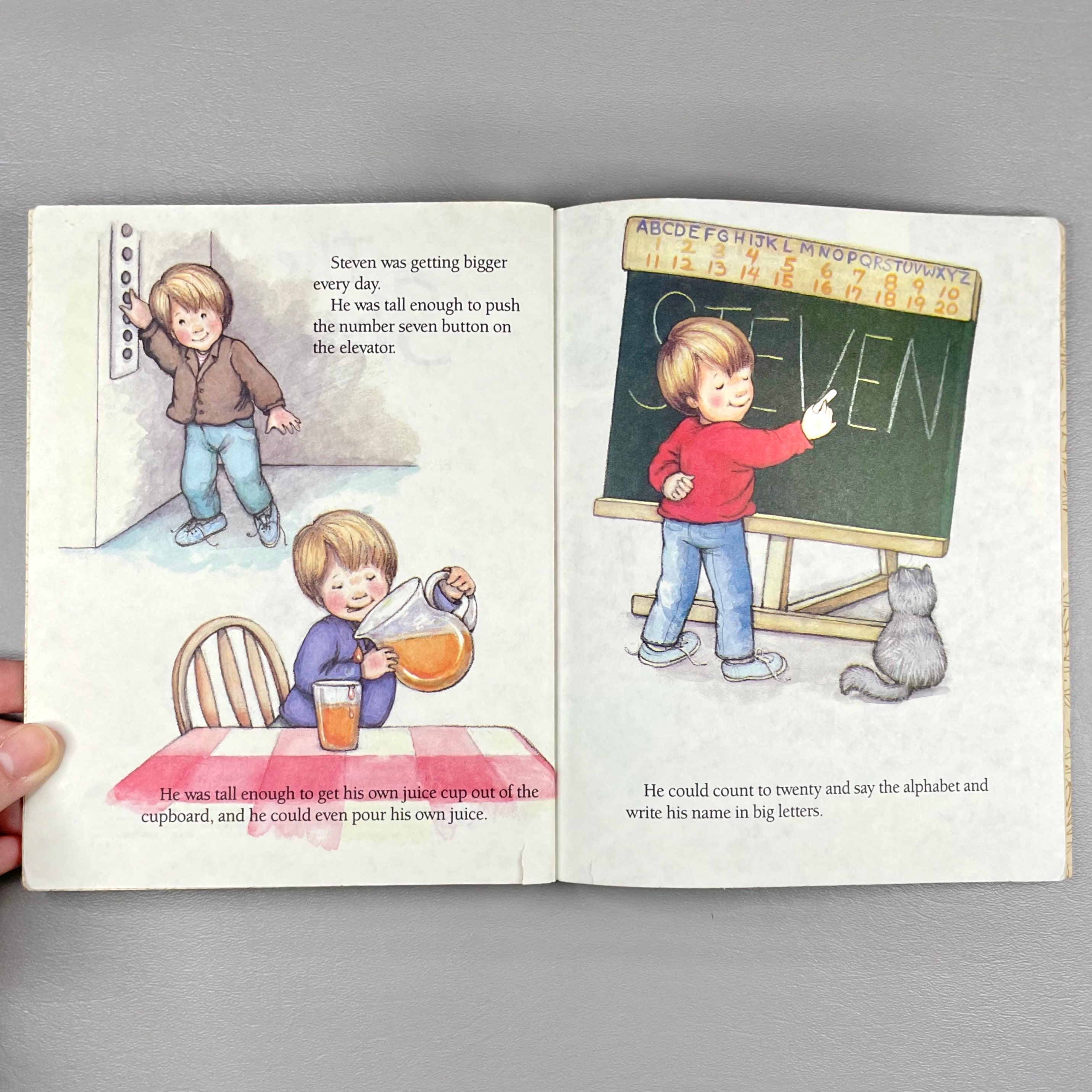 Vintage 1984 Little Golden Book: "the Shoelace Box" - Etsy