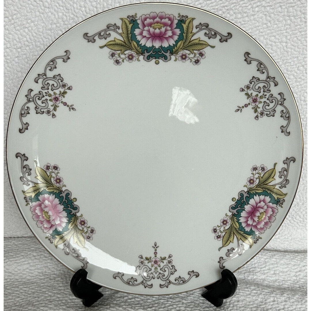 Yong Sheng Porcelain Company Vintage Lotus Flower Dinner Plate 10 ...