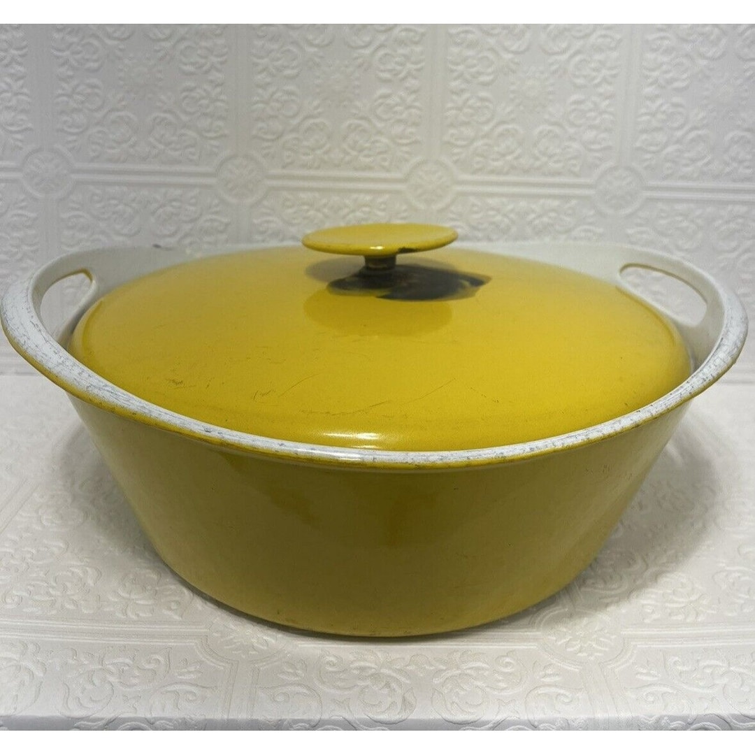 Large Yellow Enamel Cast Iron Stock Pot Dutch Oven MCM Vintage - Etsy
