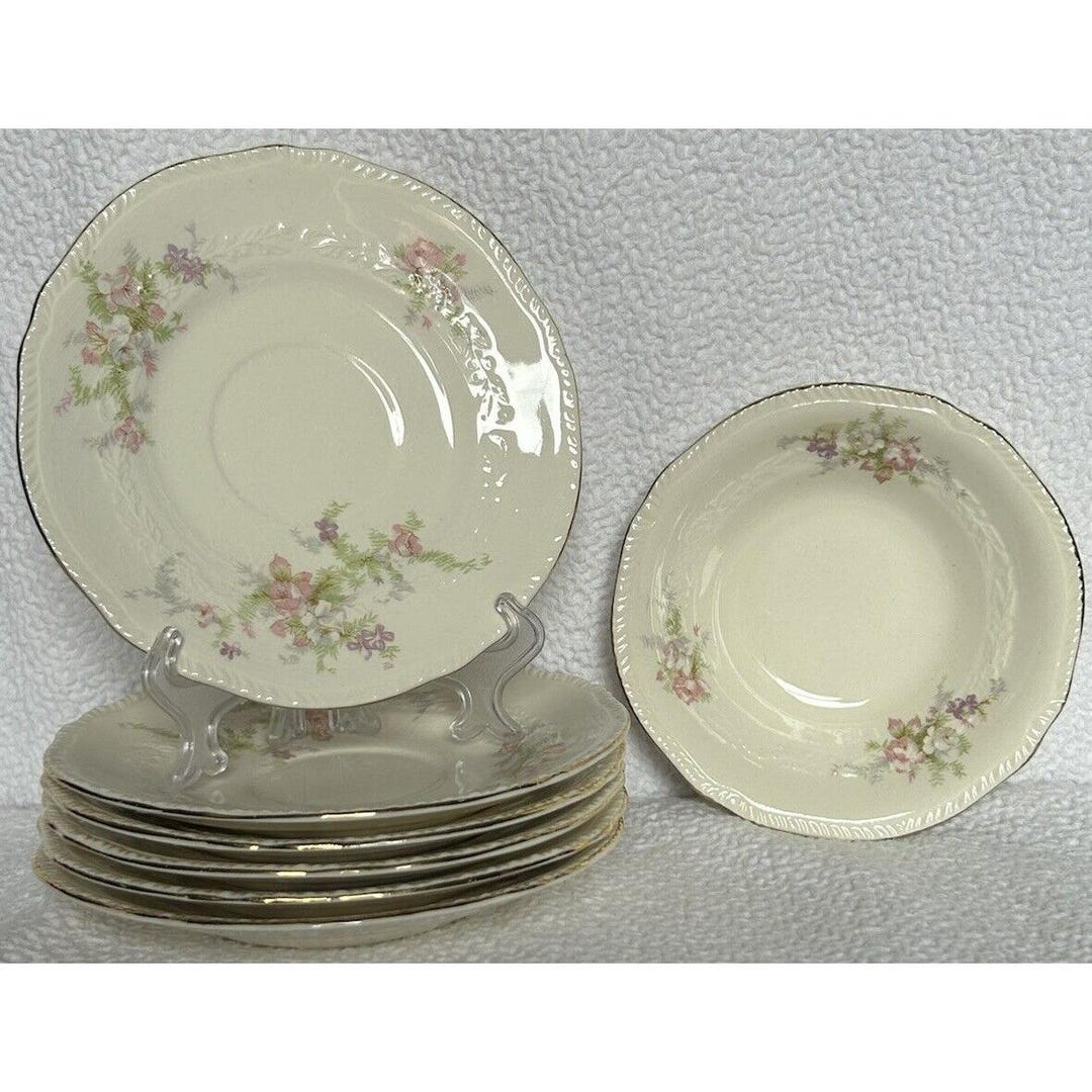 Crown Potteries 6 Saucers and 1 Berry Bowl Pattern Pattern 9107 Vintage ...