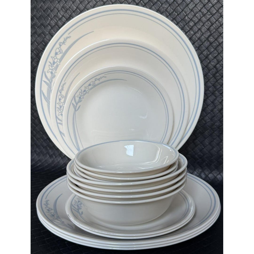 Corelle Blue Lily 16 Piece Mixed Set Vintage Produced 1986 to 1995 Very ...