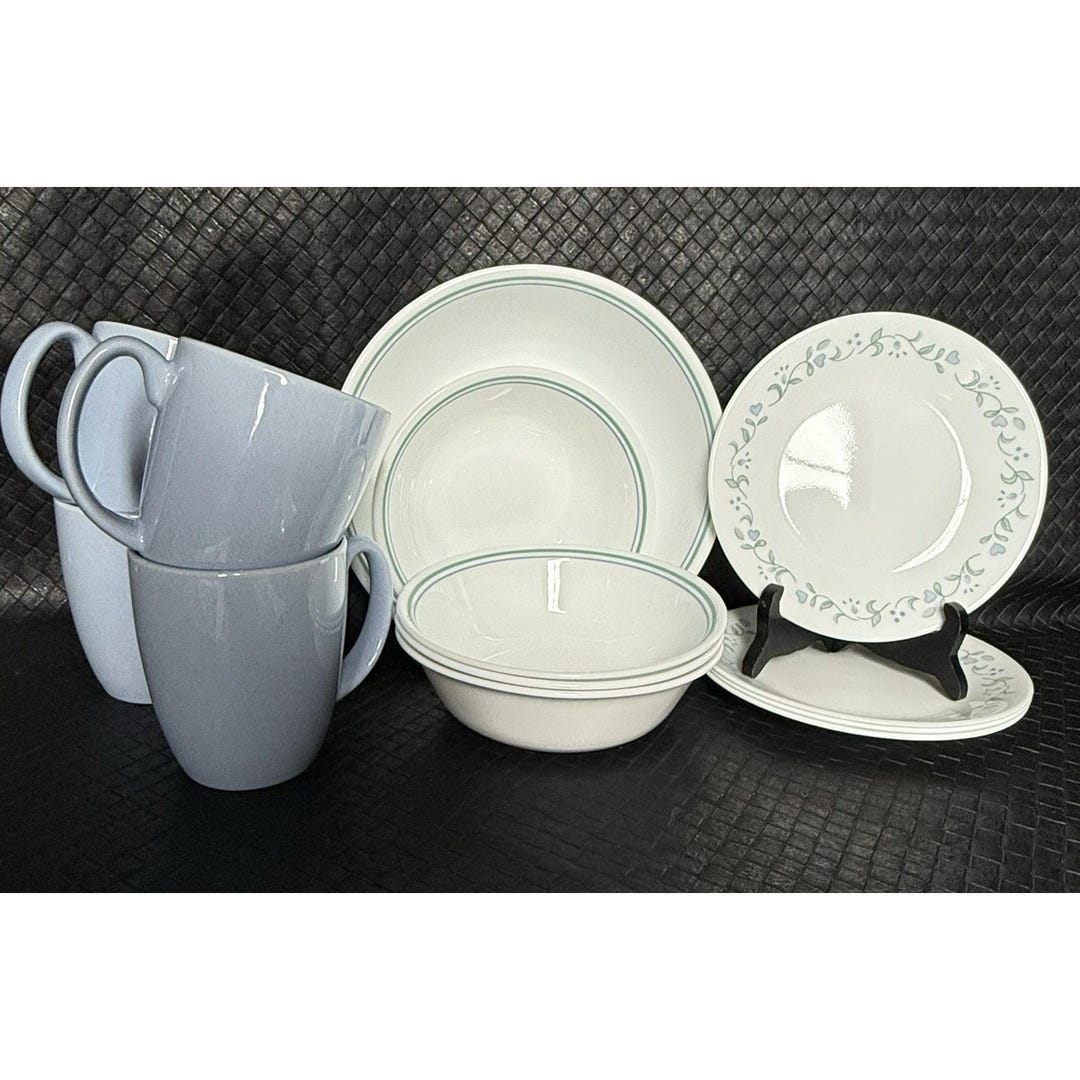 Corelle Country Cottage Dinnerware Set of 13 Pieces VERY Good Used ...