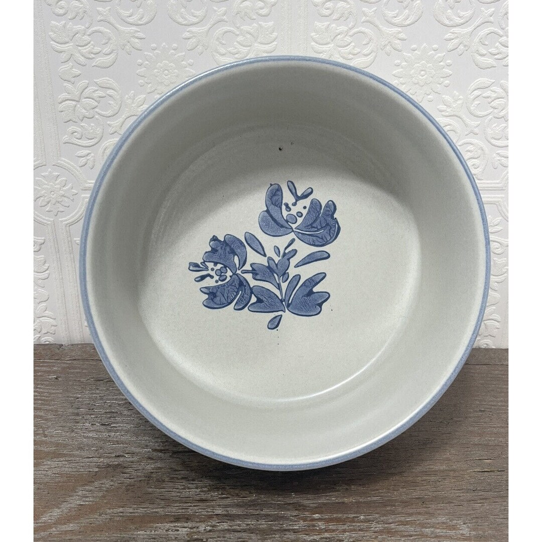 PFALTZGRAFF YORKTOWNE SOUFFLE Bowl 6 3/4 Inches Wide, 3 1/8 Inches Tall ...