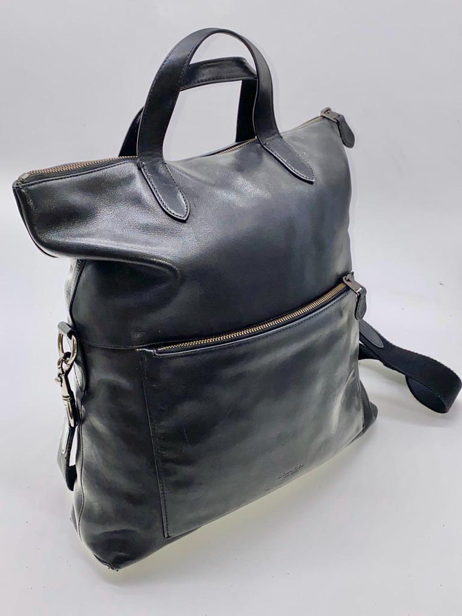 Coach Manhattan Foldover Tote | Unisex Leather Tote Bag | Convertible ...