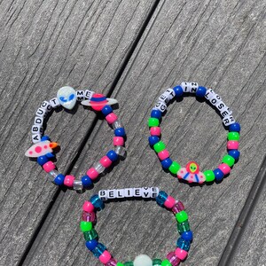 Alien Kandi Bracelet Set Glow in the Dark Alien Kandi Glow in the Dark ...