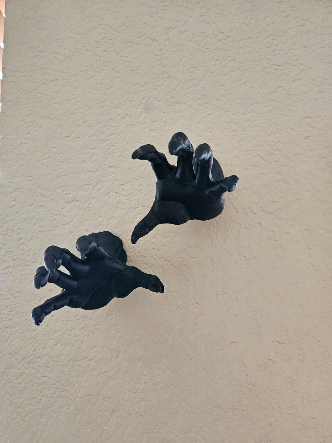 3D Scary Devil Hands, Creepy Reaching Hand Wall Decor, Party Piece ...
