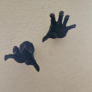 3D Scary Devil Hands, Creepy Reaching Hand Wall Decor, Party Piece ...