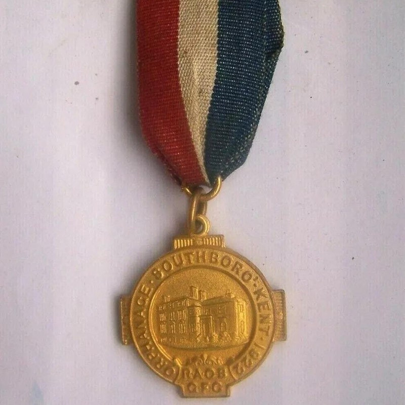 Raob Medal - Etsy UK