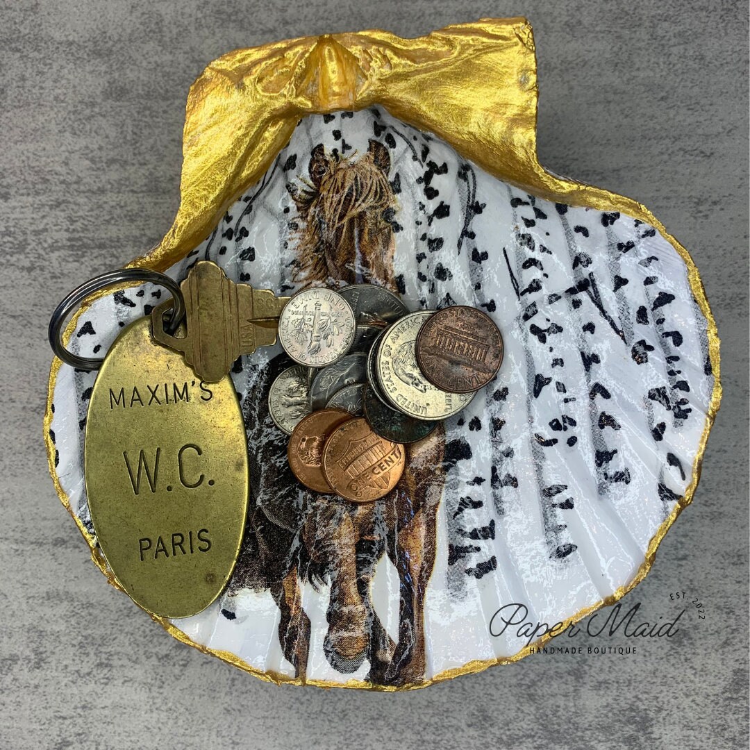 Horse in Winter Mussel Shell - Etsy