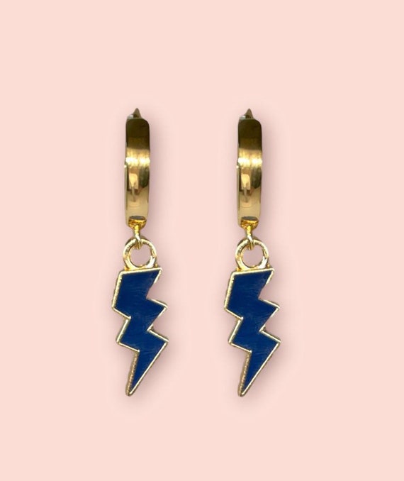 Lightning bolt huggies store