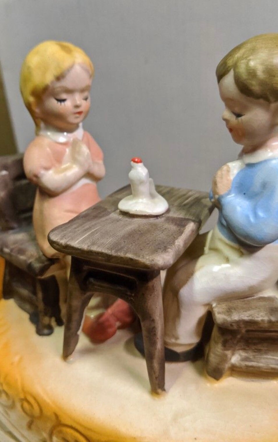 Vintage Sankyo Japan Praying at the Table Wind-up Music Box - Etsy