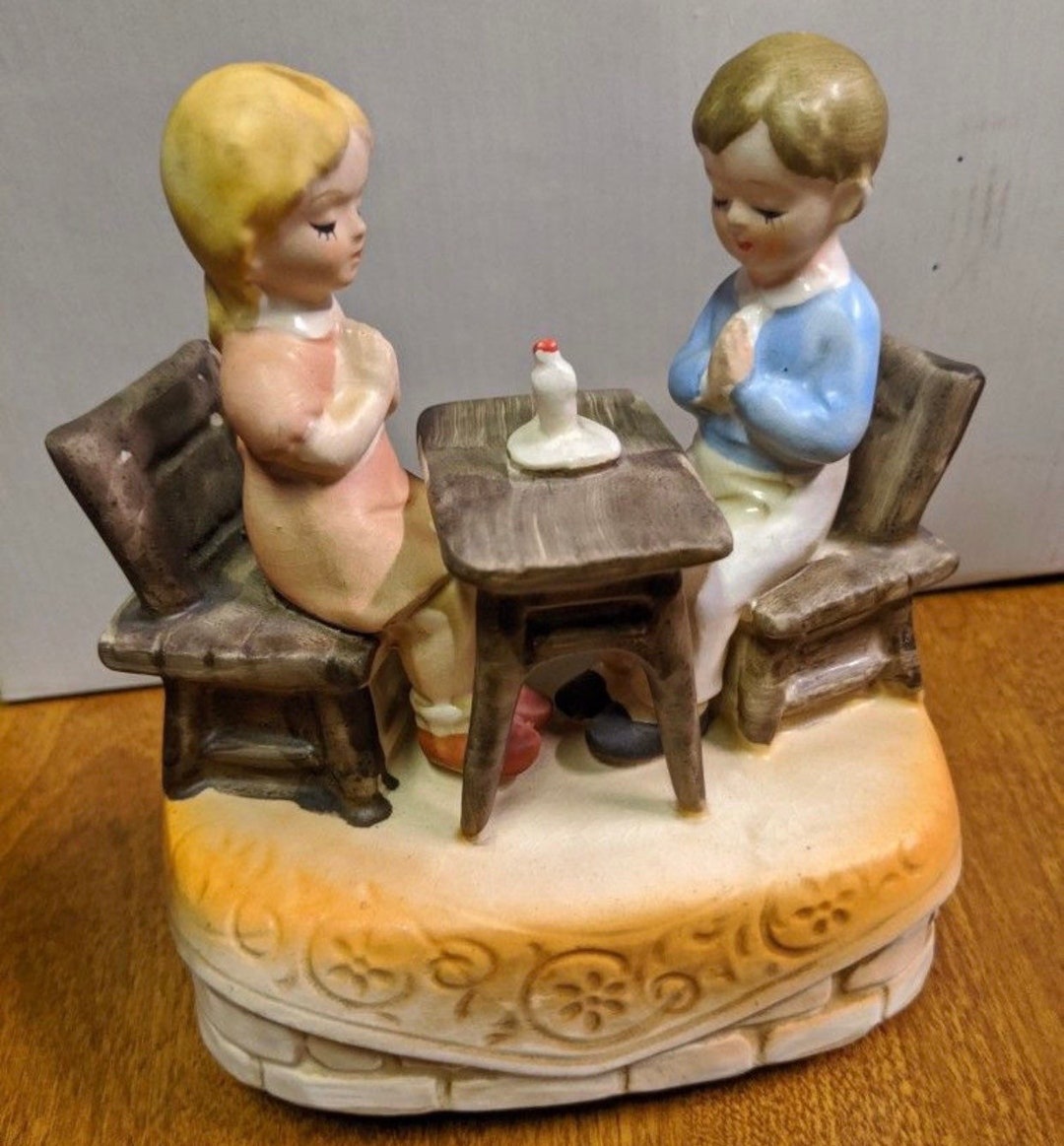 Vintage Sankyo Japan Praying at the Table Wind-up Music Box - Etsy