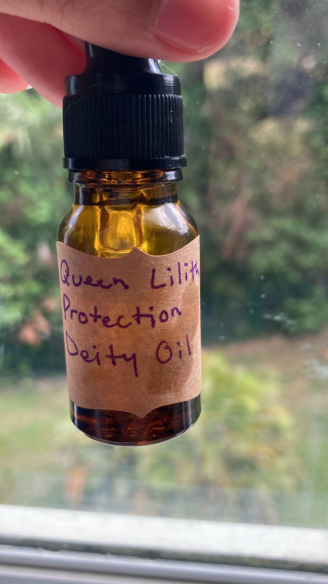 Queen Lilith Protection Deity Ritual Oil - Etsy