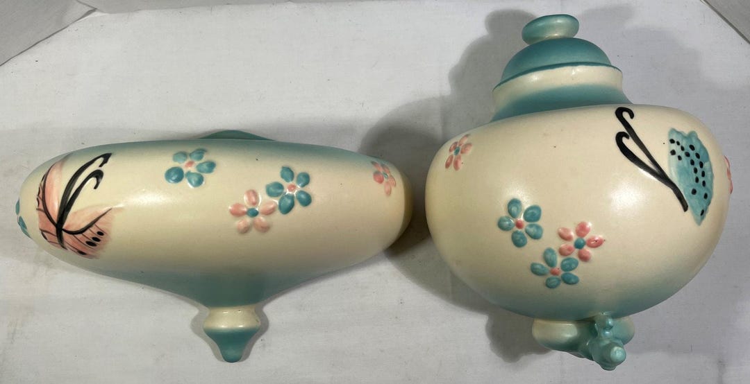 Vintage 1956 Hull Pottery Blue Butterfly B24 B25 Lavabo Wall Pocket ...
