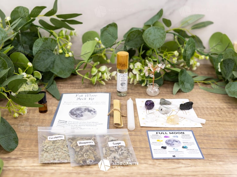 Full Moon Ritual Gift Box: Intention Set, Crystals, Essential Oil - Etsy
