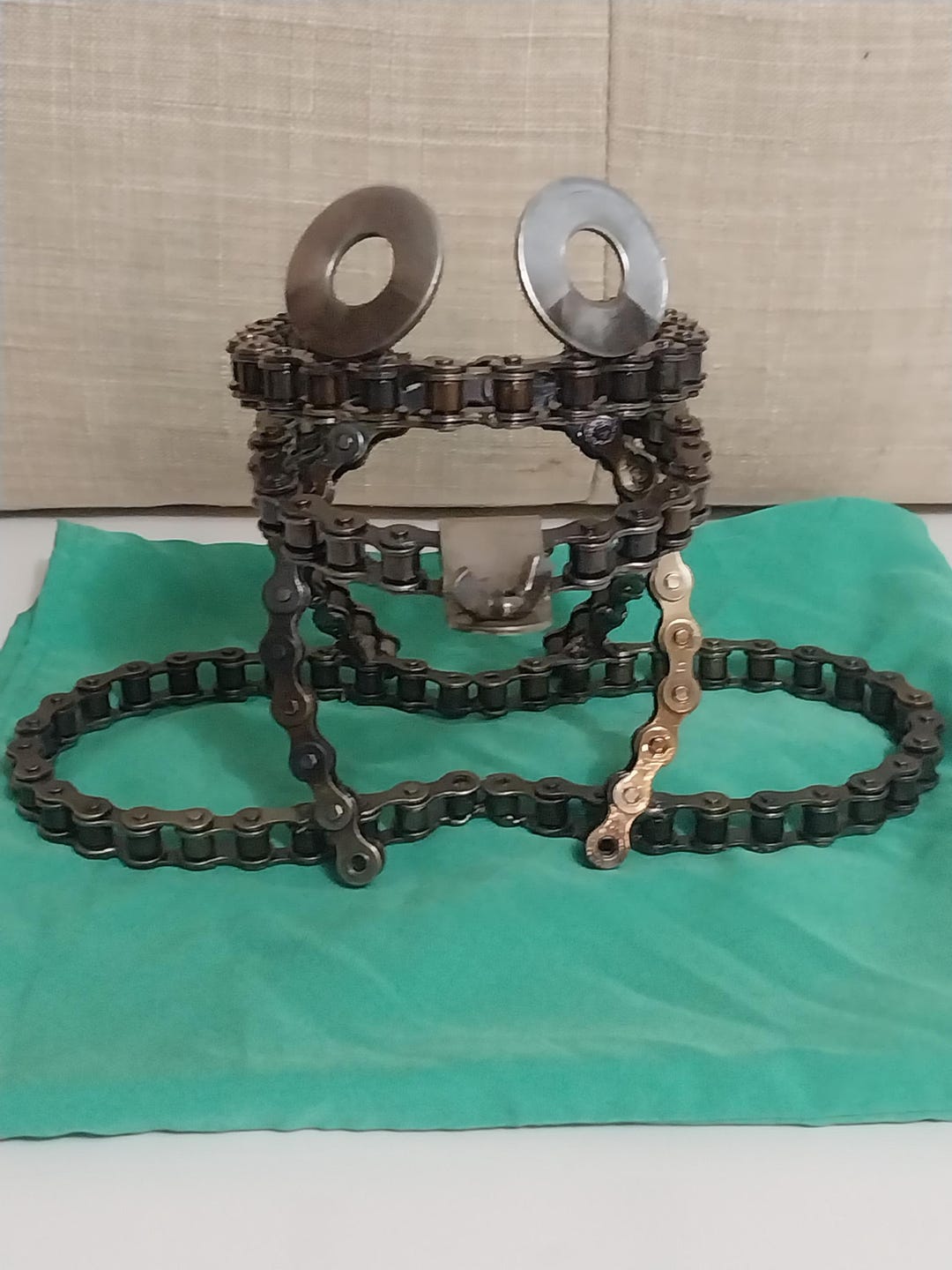 Frog Figurine Welded Upcycled Metal Bicycle Chain Art Decor Outdoor ...