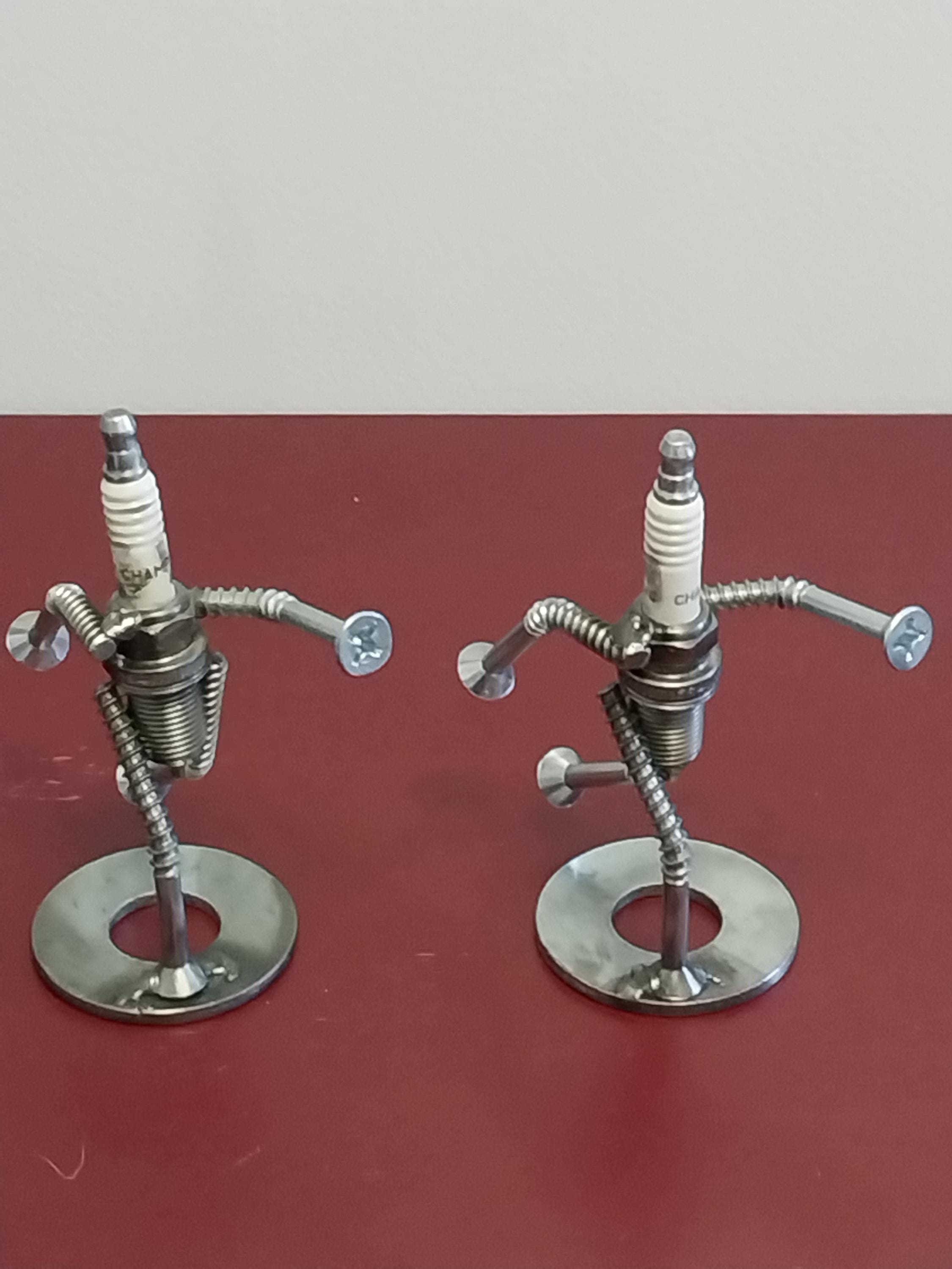 Upcycled Spark Plug Runner Figurine: Welded Metal Art - Etsy