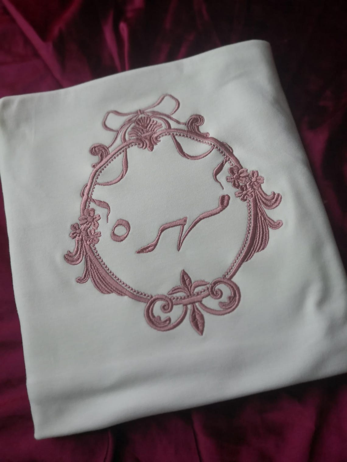 Vintage Bow Frame Machine Embroidery Design, Antique Floral Monogram ...