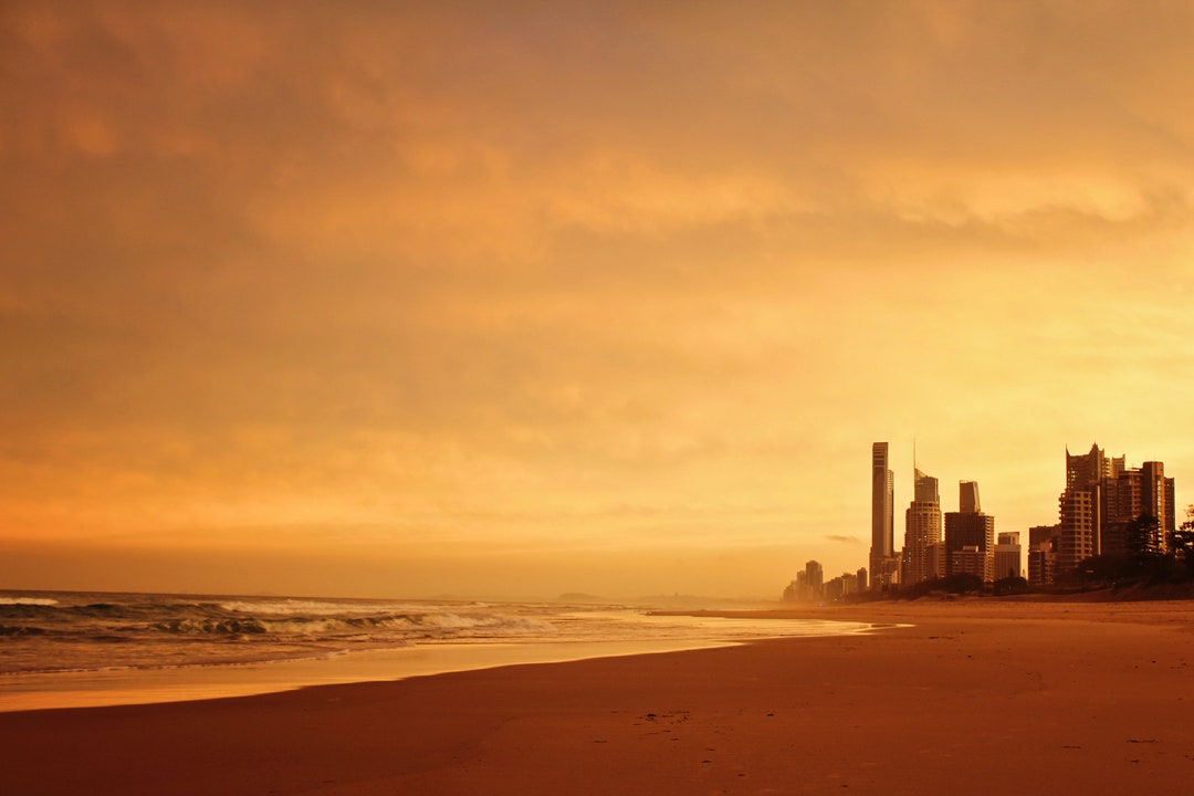 Beach City Scene Wall Picture - Etsy