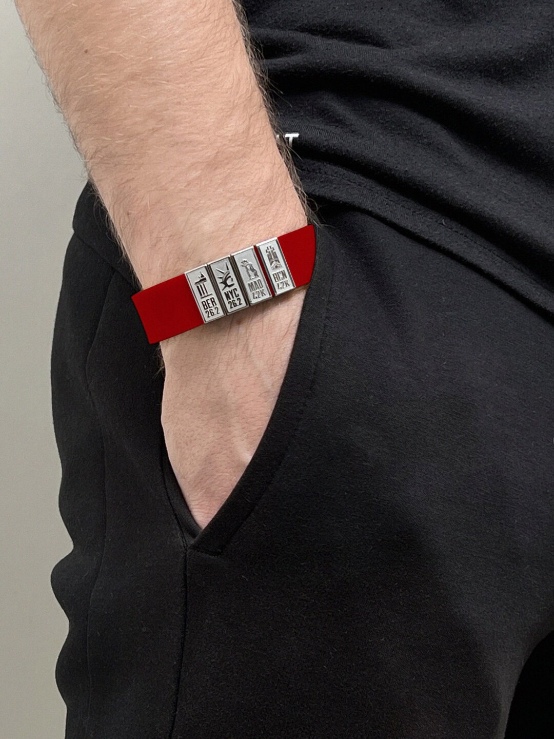 Marathon Wristband red Runners Gifts for Medal Display Loved by ...