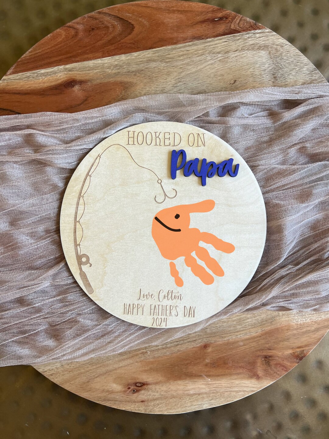 DIY Personalized Father’s Day Handprint Keepsake | Hooked on Daddy ...
