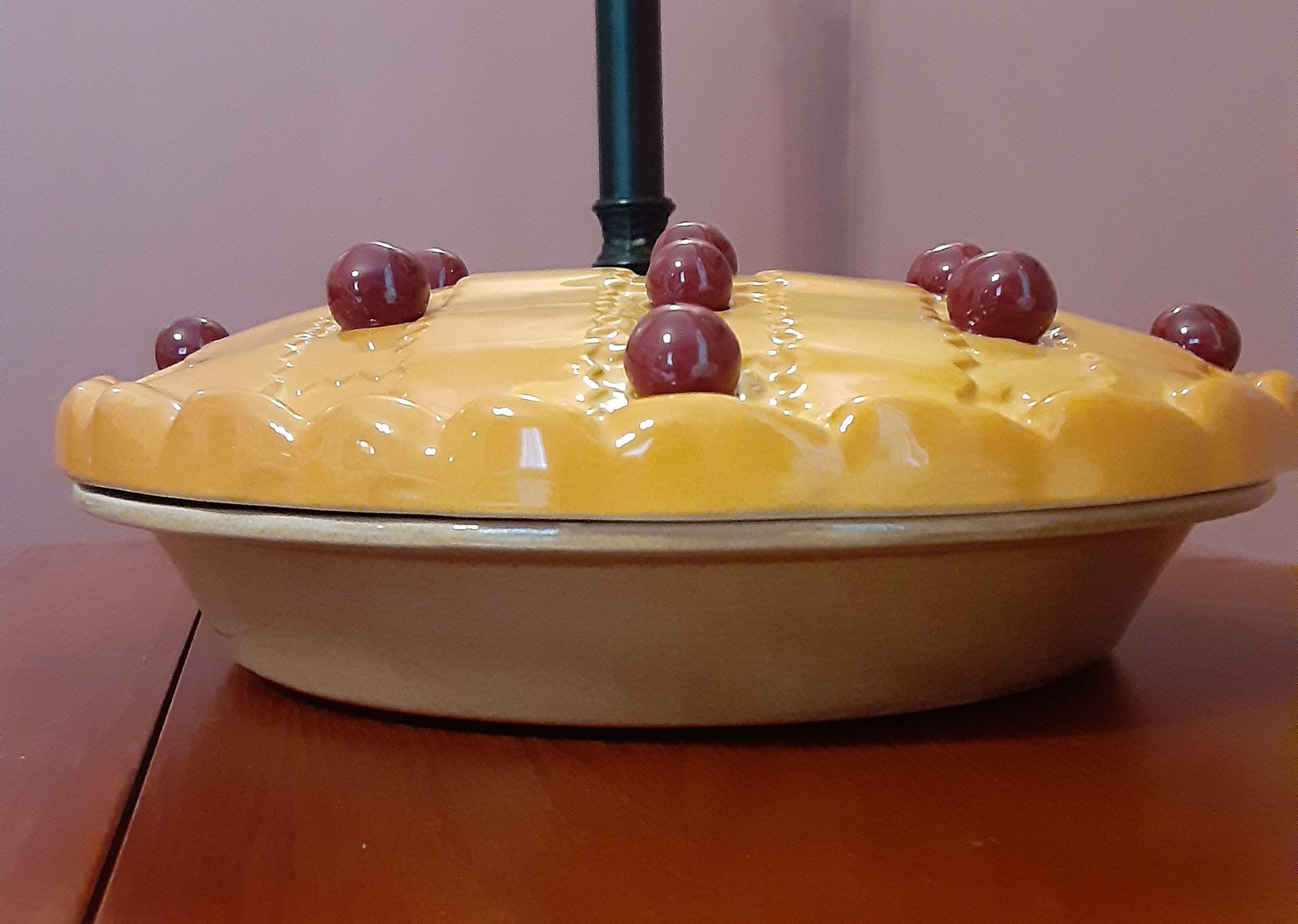 Vintage Covered Pie Keeper-ceramic Pie Dish With Lid-cherry Pie Lidded ...