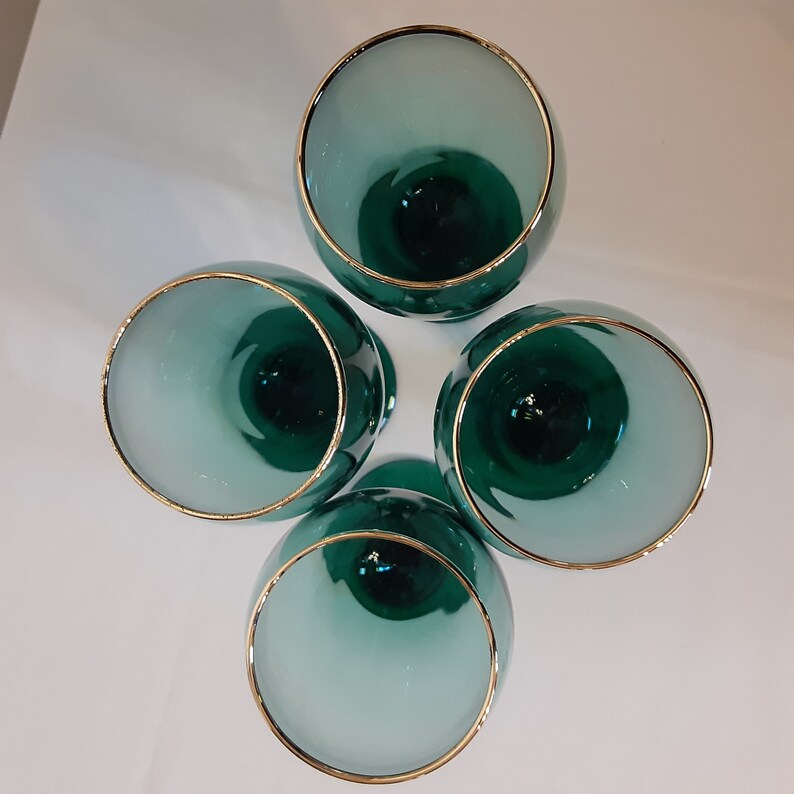 Libbey Juniper Green Glass Wine Goblets With Gold Rims-emerald Green ...