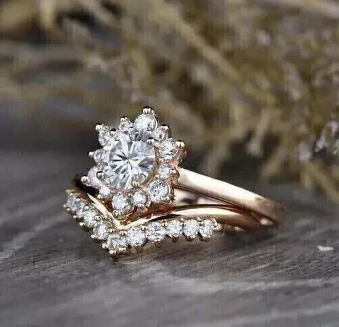 Round Cut Certified GRA Moissanite Diamond Chevron Floral Ring Set, 925 ...