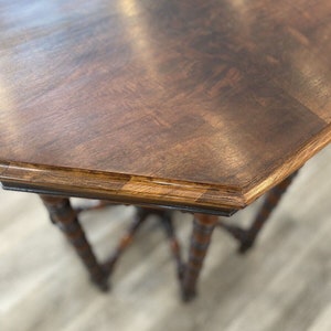 Eight Legged Octagonal Spindle Legs Table - Etsy