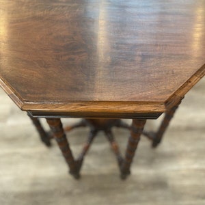 Eight Legged Octagonal Spindle Legs Table - Etsy