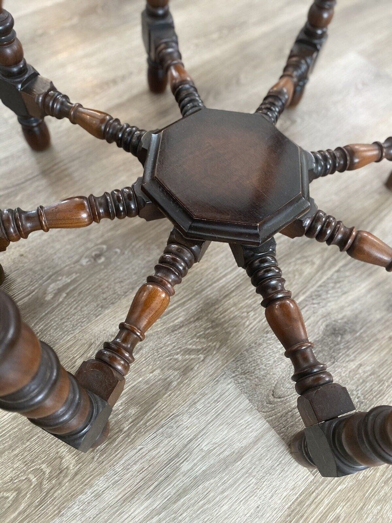 Eight Legged Octagonal Spindle Legs Table - Etsy