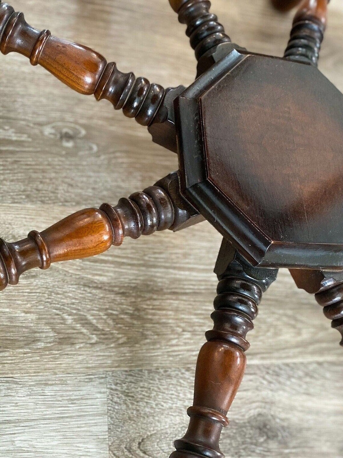 Eight Legged Octagonal Spindle Legs Table - Etsy