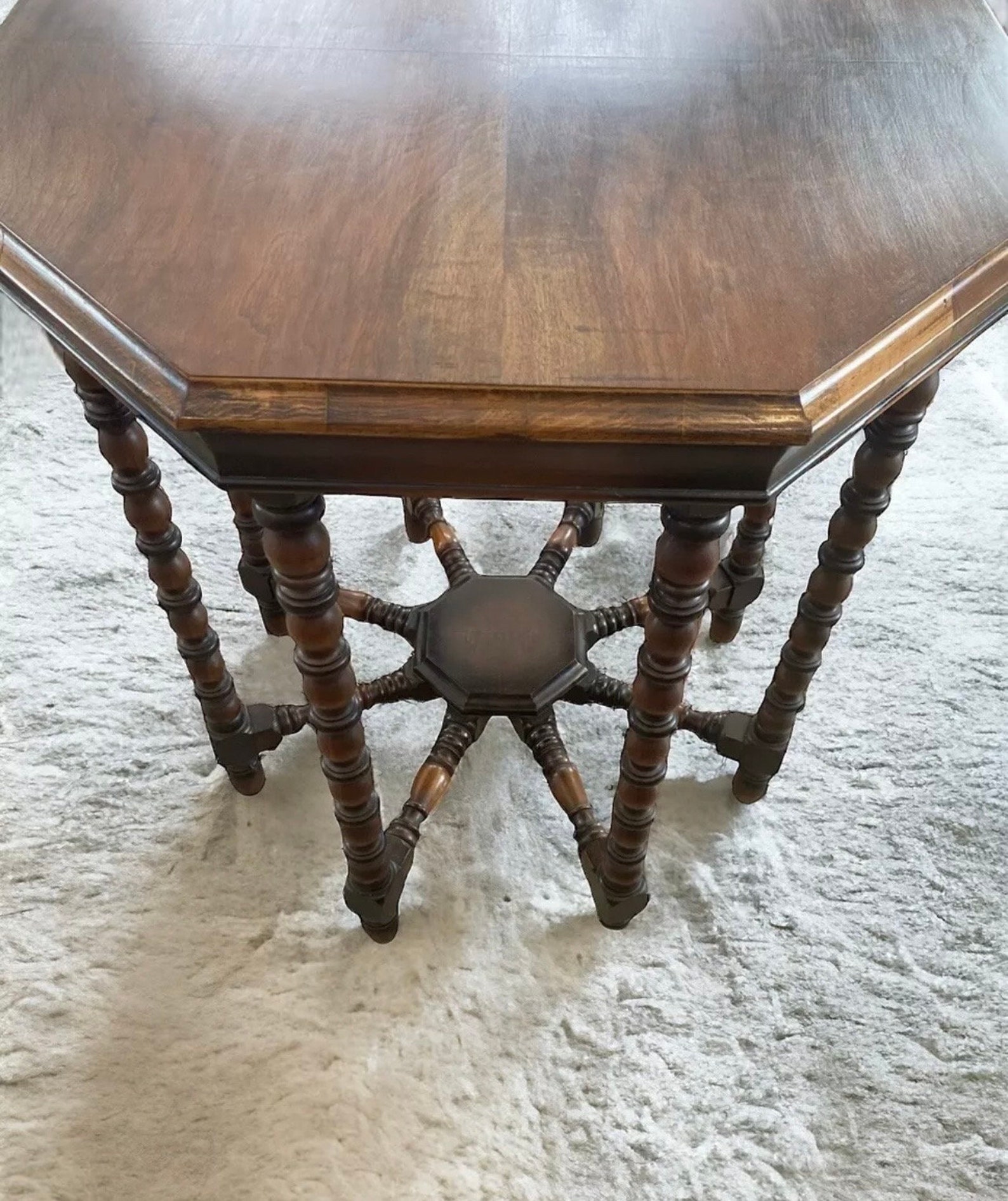 Eight Legged Octagonal Spindle Legs Table - Etsy