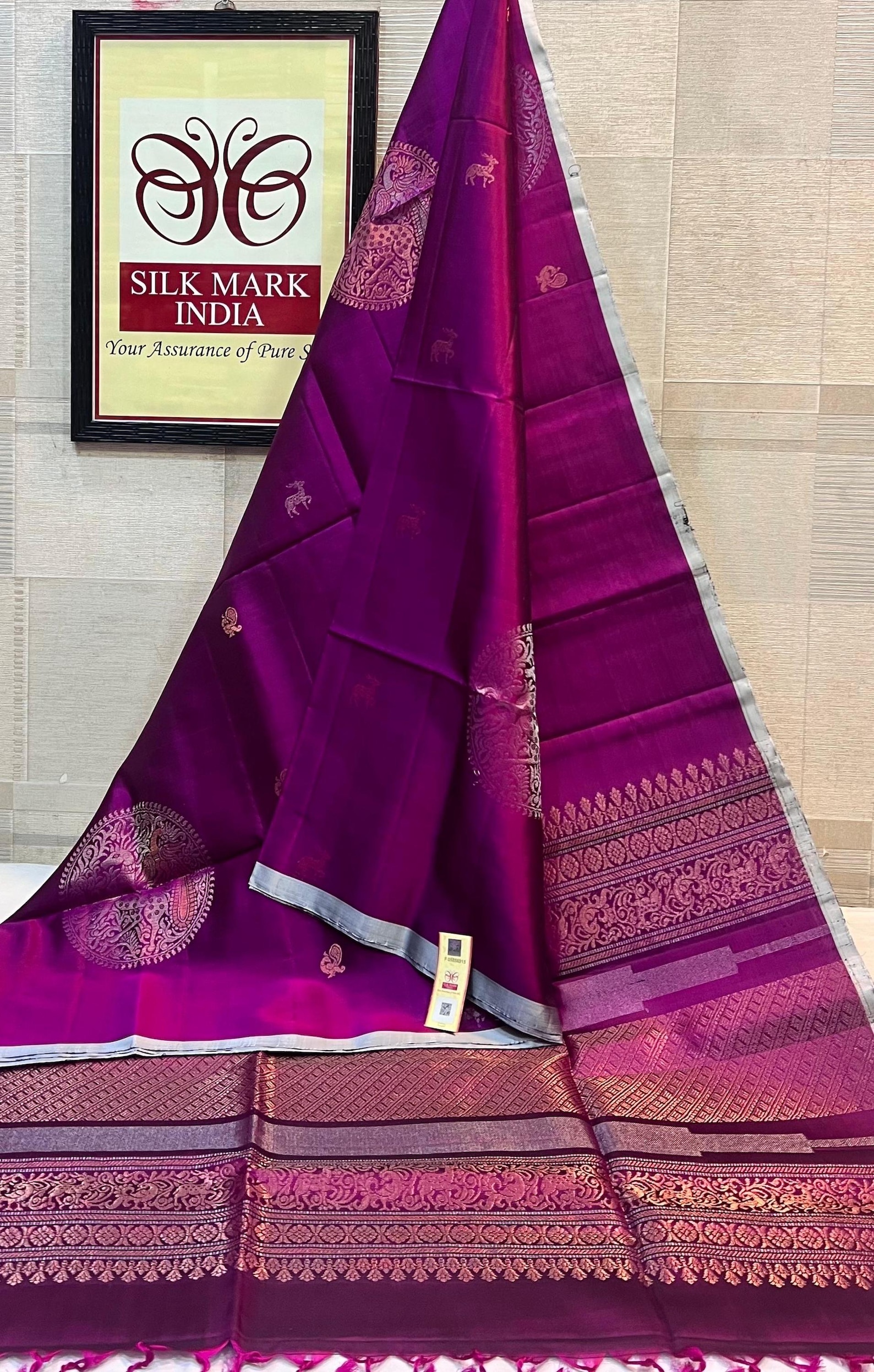 Pure Kanchipuram Handloom Silk Saree With Silver and Copper Zari ...