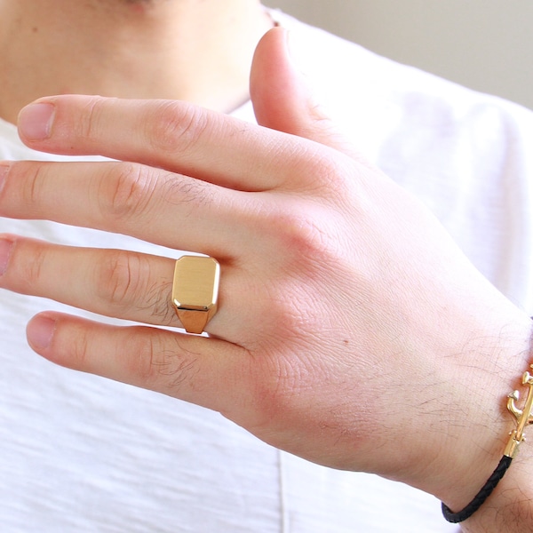 Large Signet Ring - Etsy