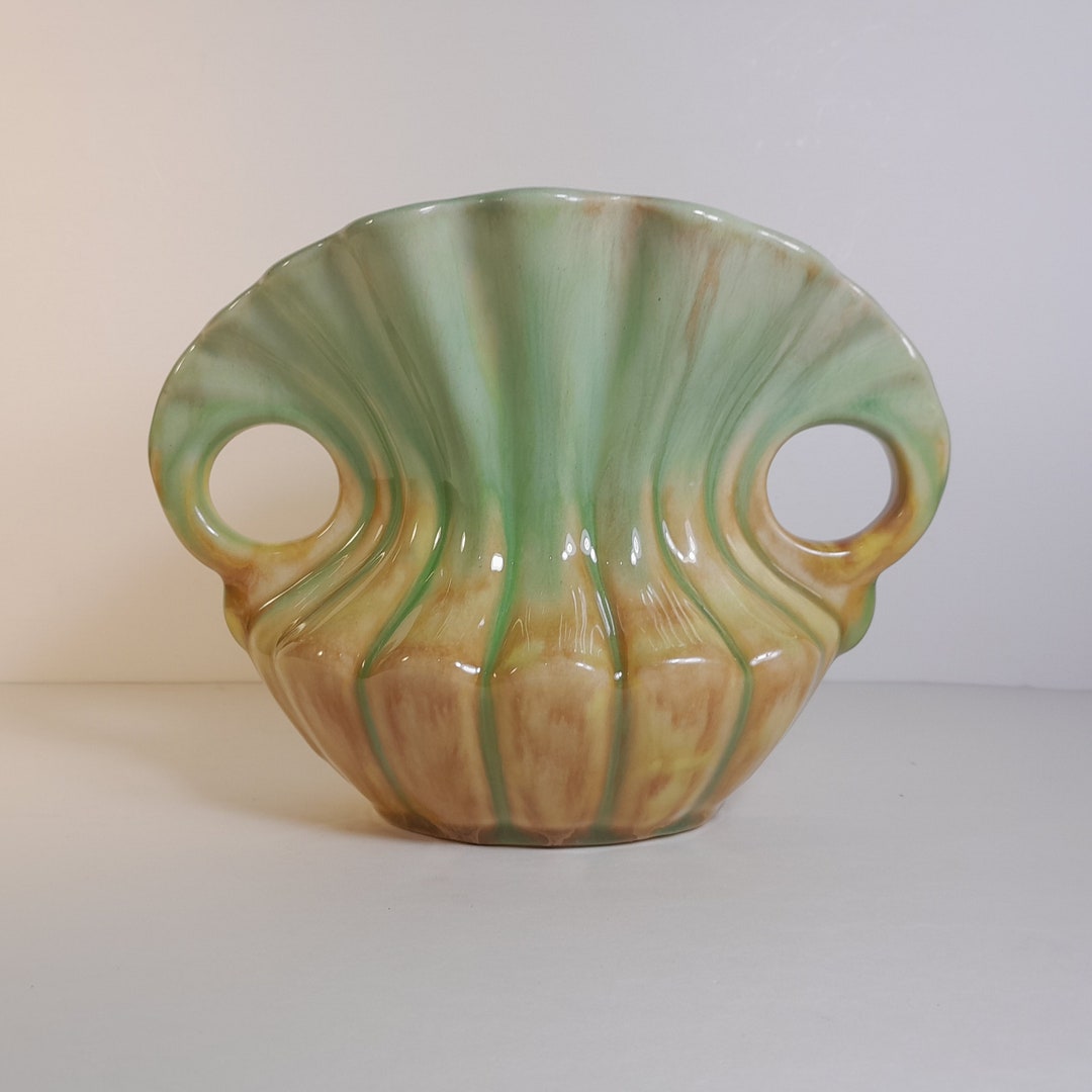 Vintage Diana Australian Pottery Vase Stunning Glossy Finish - Etsy