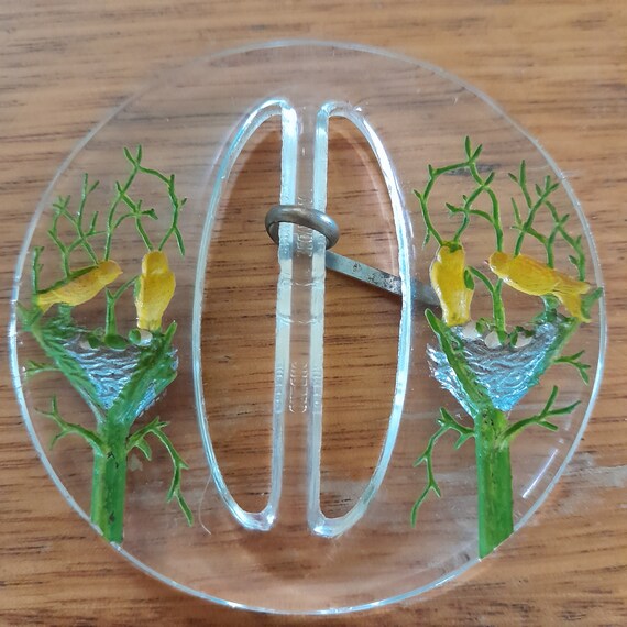 Vintage glass buckle with yellow bird and nest etched… - Gem