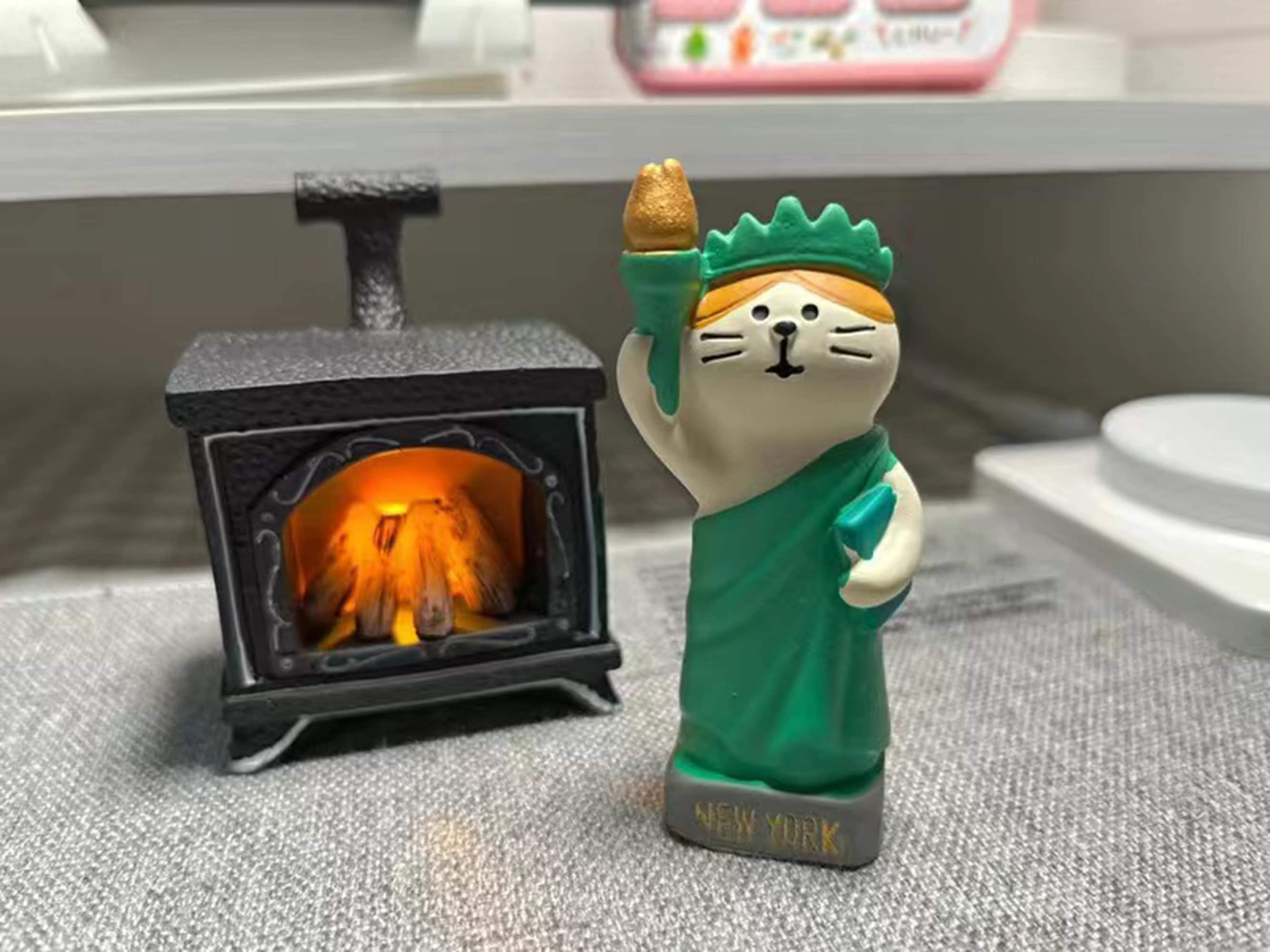 Liberty Cat Statue of Liberty Cat Figurine Resin Animal Statue Resin ...