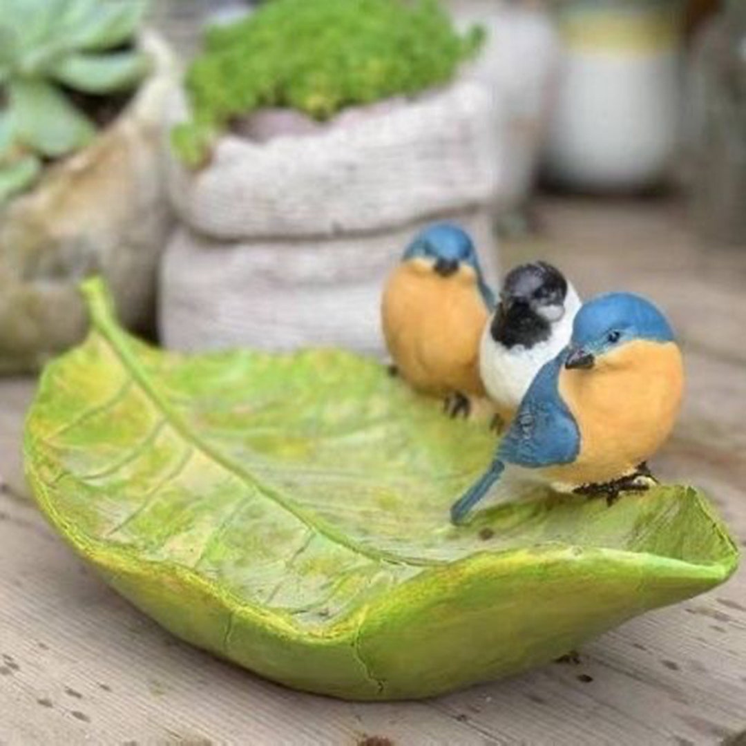 Leaf Shape Bird Feeder Resin Garden Bird Statue Wild Bird Water Pot ...