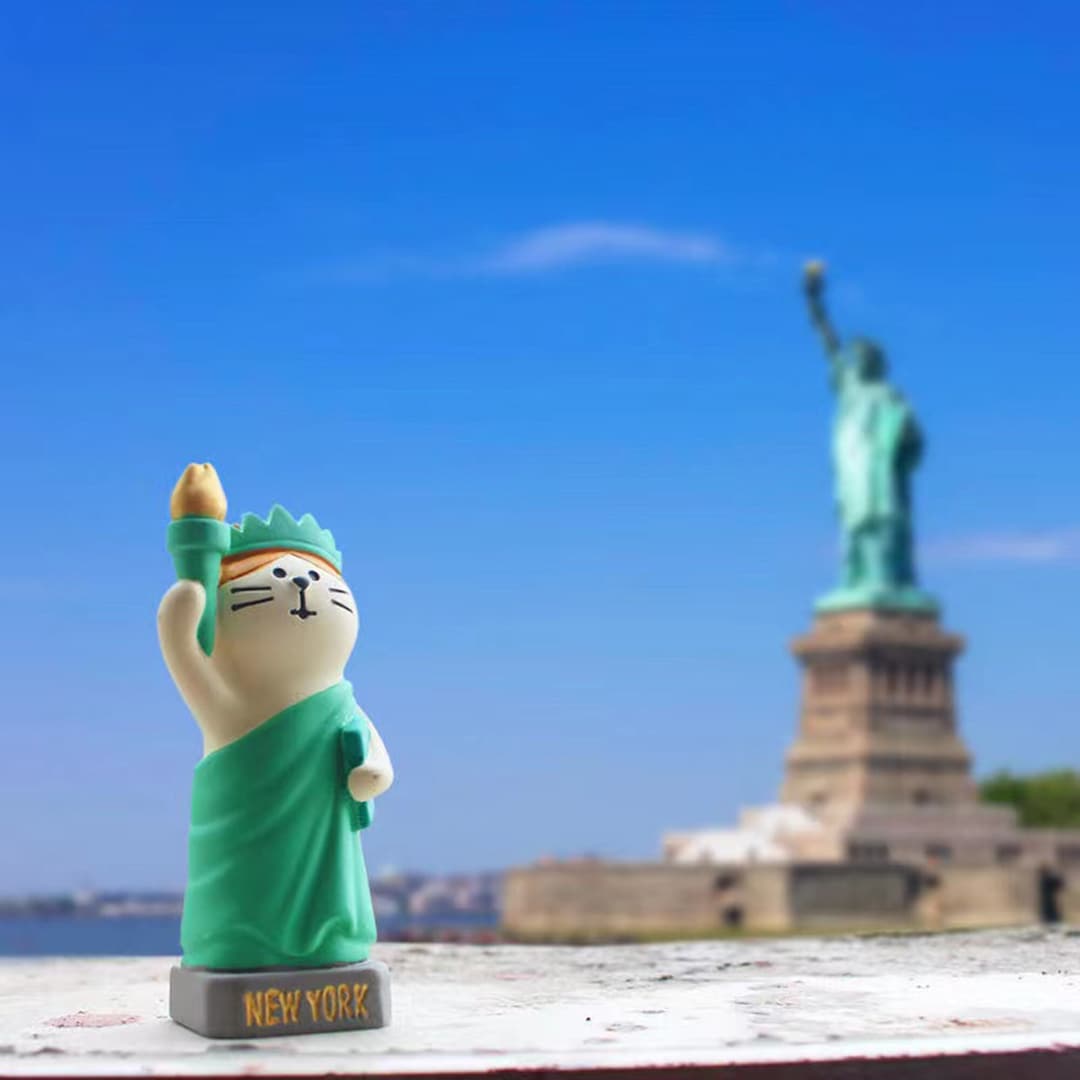 Liberty Cat Statue of Liberty Cat Figurine Resin Animal Statue Resin ...