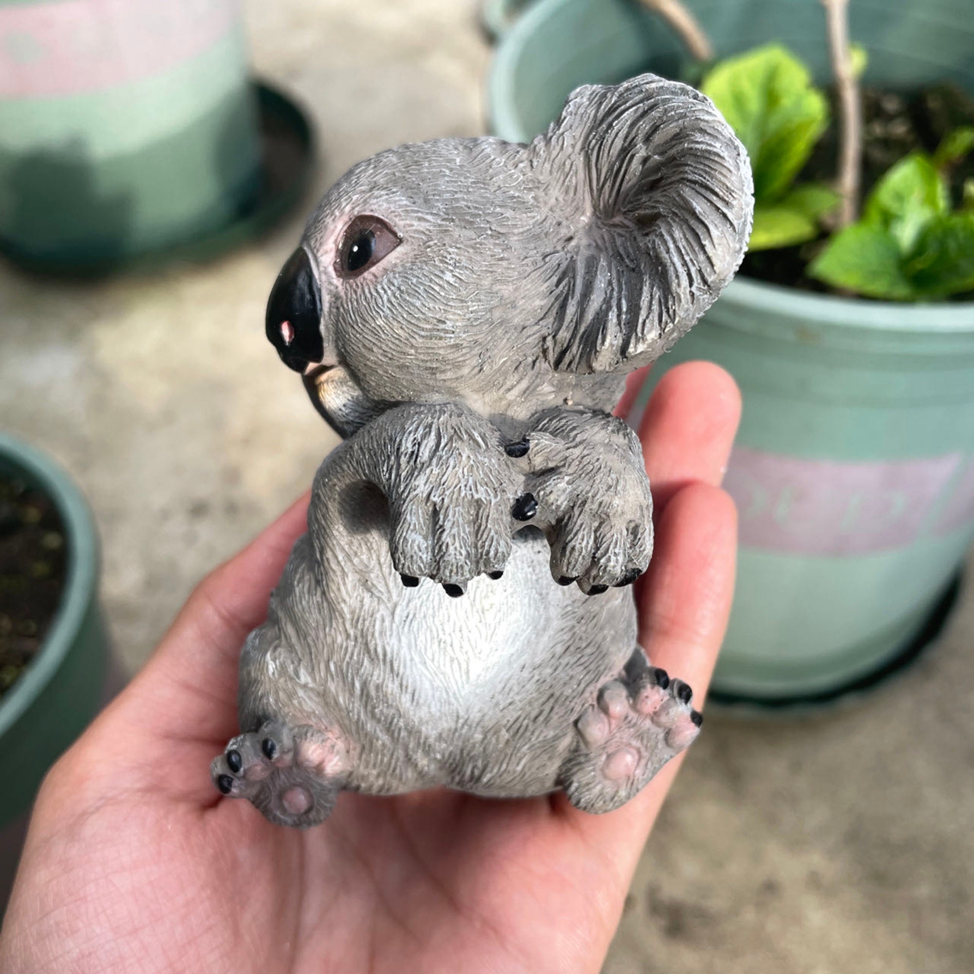 Climbing Koala Statue Resin Bookshelf Decor Abstract Hanging Koala ...