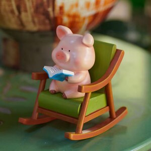 Reading Pig Statue Resin Pig on the Chair Piglet Figurine Pig ...