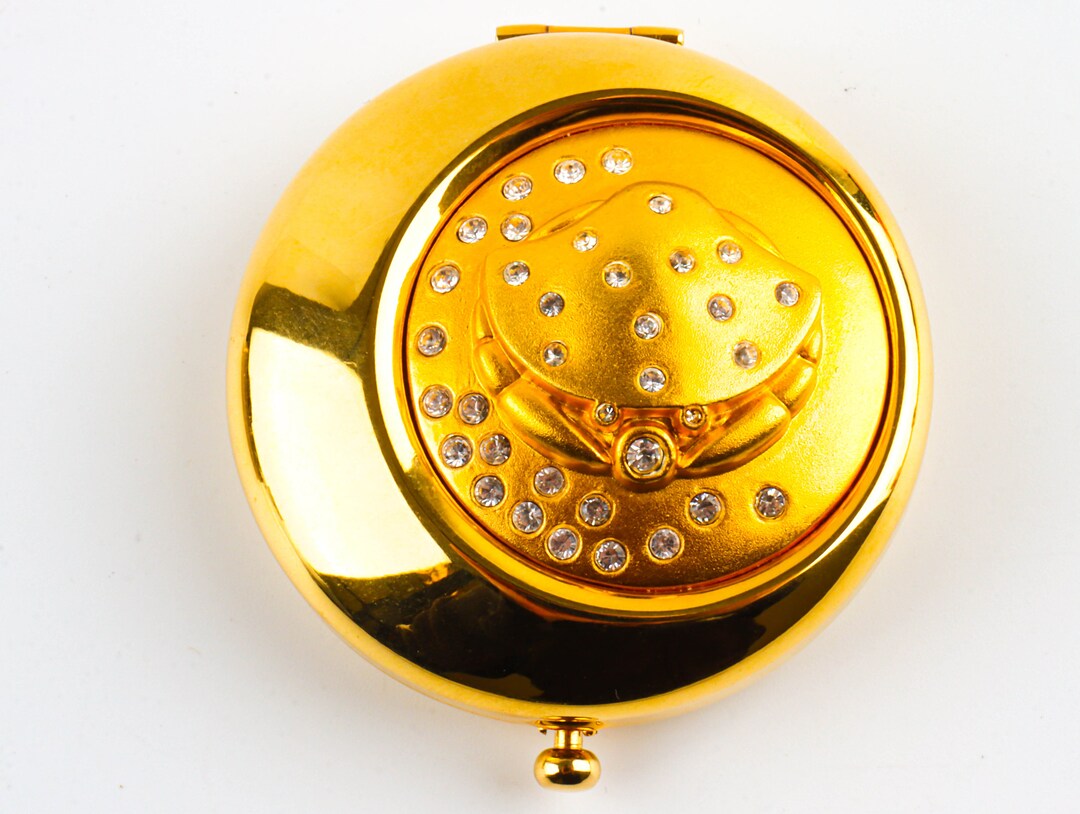 Estee Lauder - Vintage Golden Cancer Compact - Lucidity - Translucent ...